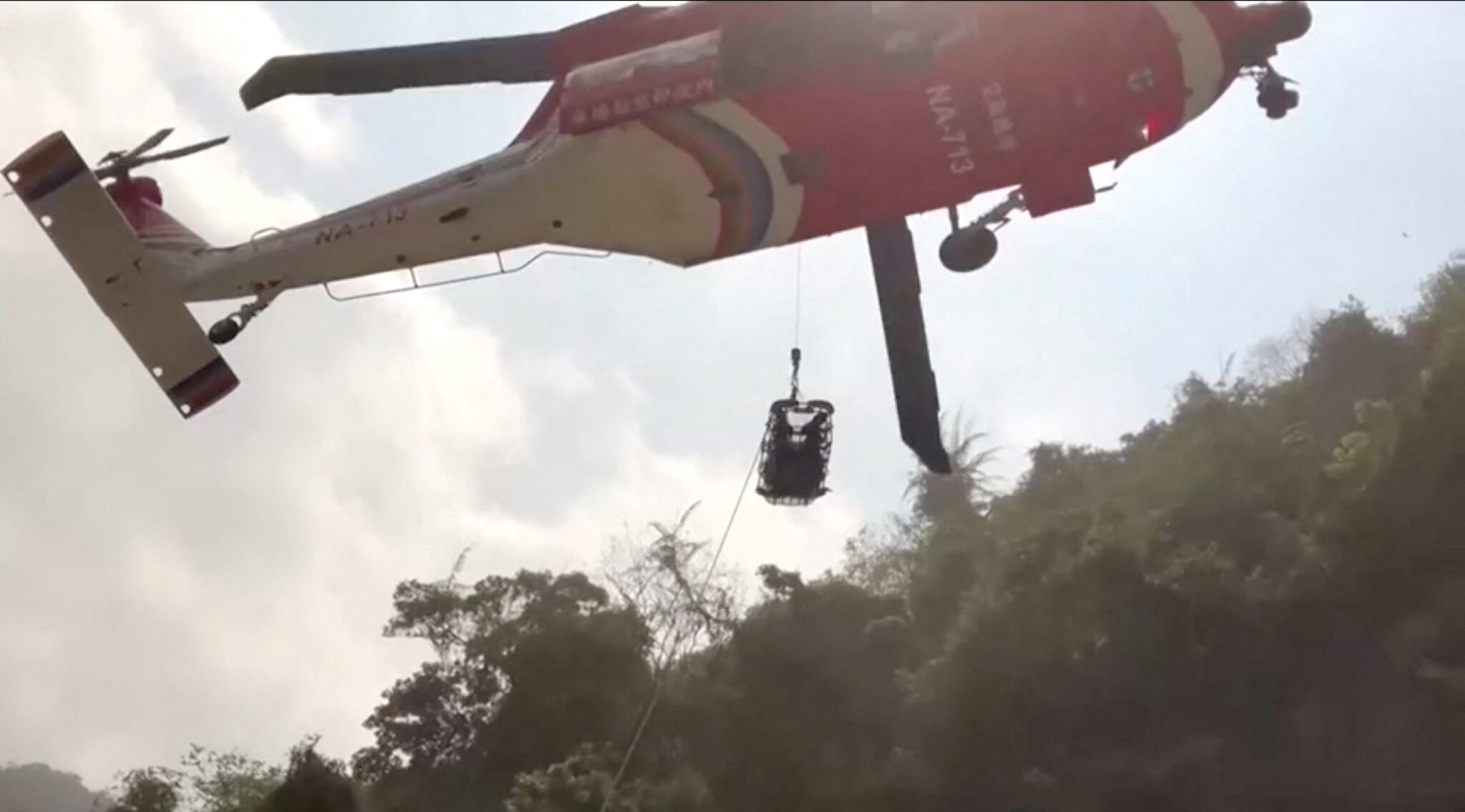 Taiwan earthquake news rescue hualien taipei Taroko Gorge park